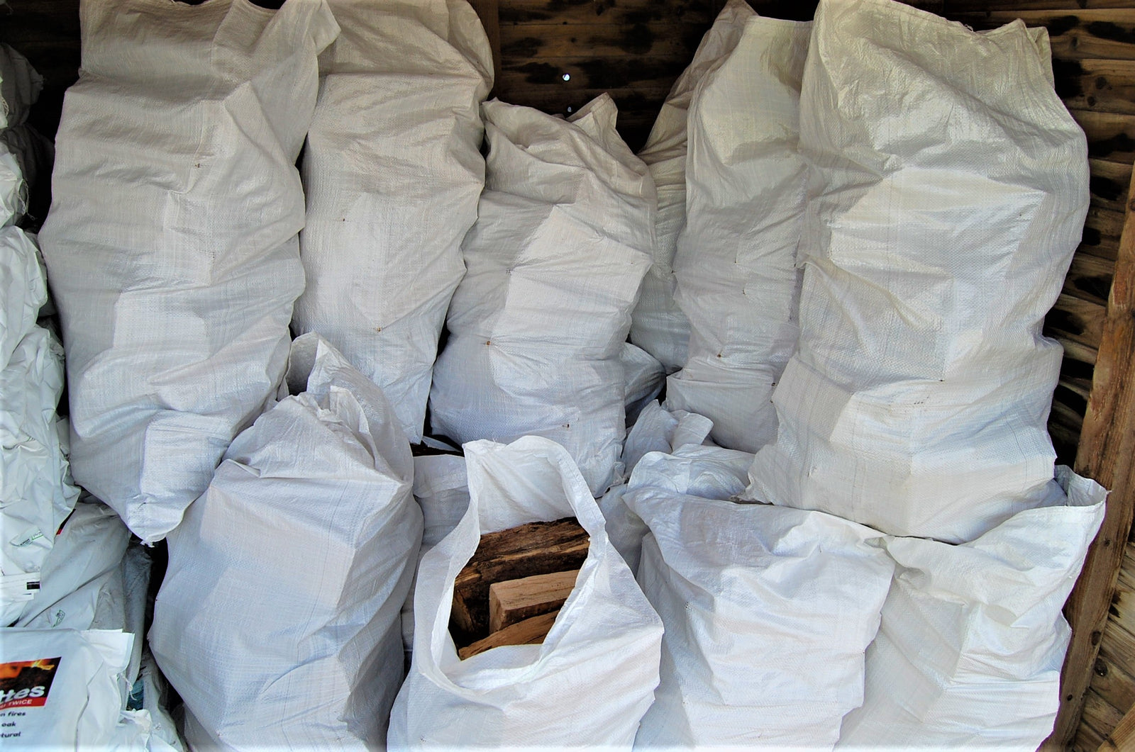 Kiln Dried Hardwood Logs | Somerlap Somerset